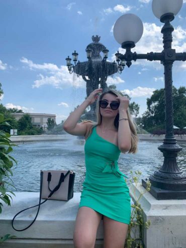 My Surprisingly Simple Summer Statement #OOTD – ROOSTERGNN Global News ...